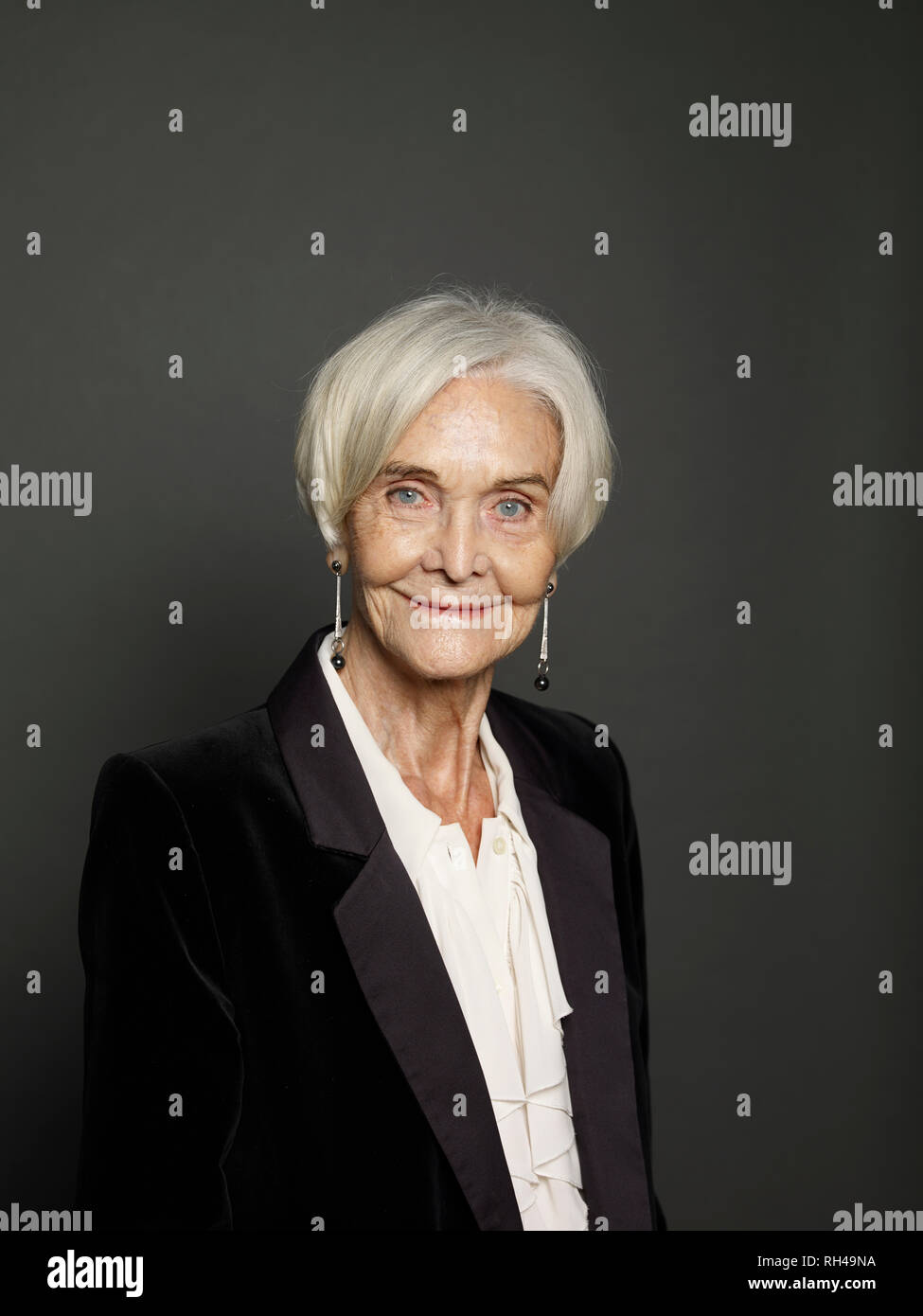 Sheila Hancock High Resolution Stock Photography and Images - Alamy