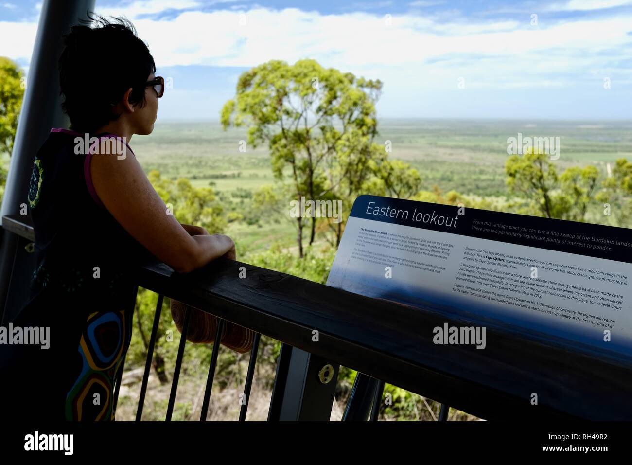 Woman looking out at the Mount Inkerman lookout, Inkerman Queensland ...