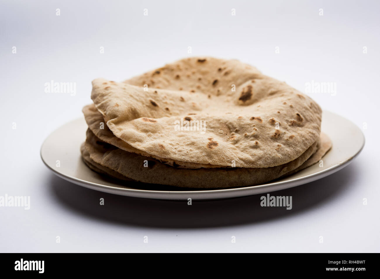 Chapati / Tava Roti also known as Indian bread or Fulka/phulka. Main ...