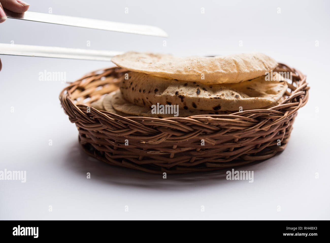 Chapati / Tava Roti also known as Indian bread or Fulka/phulka. Main ...