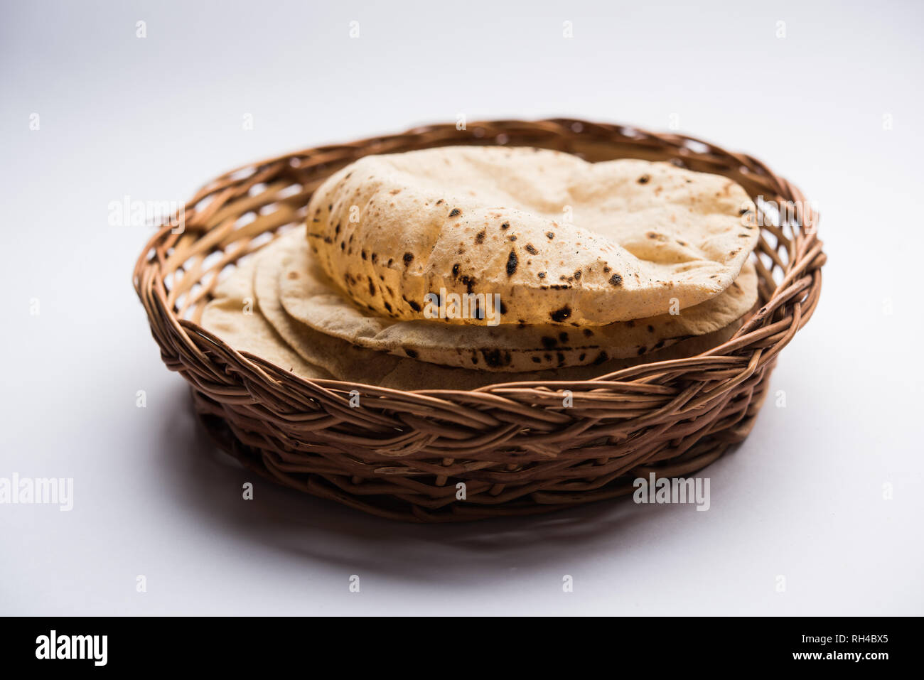 Chapati / Tava Roti also known as Indian bread or Fulka/phulka. Main ...