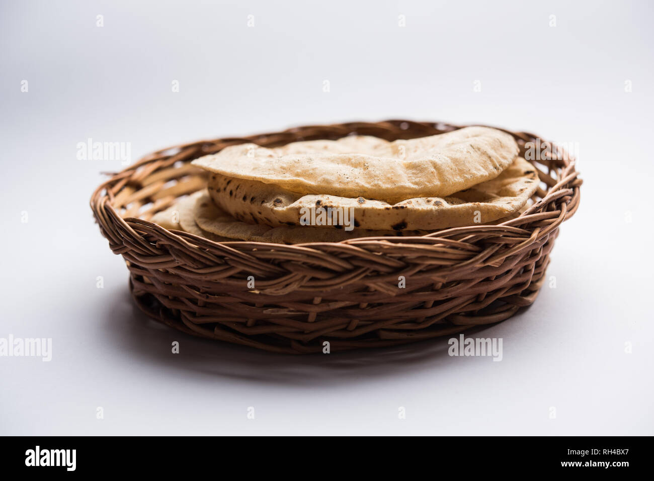 Chapati / Tava Roti also known as Indian bread or Fulka/phulka. Main ...