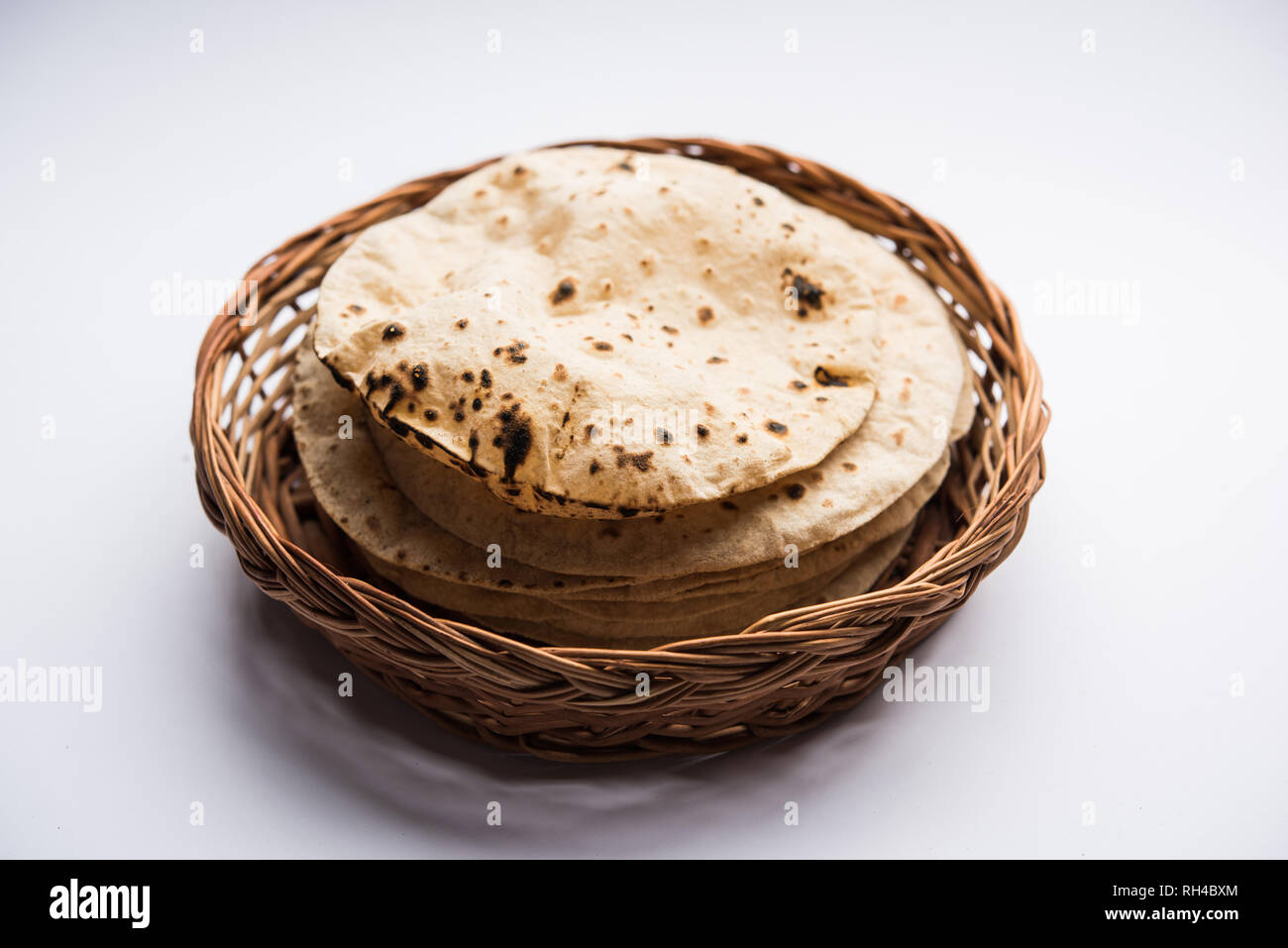 Chapati / Tava Roti also known as Indian bread or Fulka/phulka. Main ...