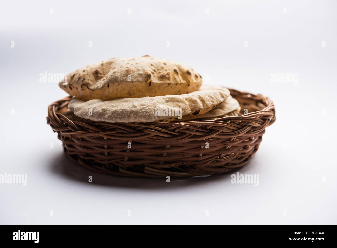 Chapati / Tava Roti also known as Indian bread or Fulka/phulka. Main ...