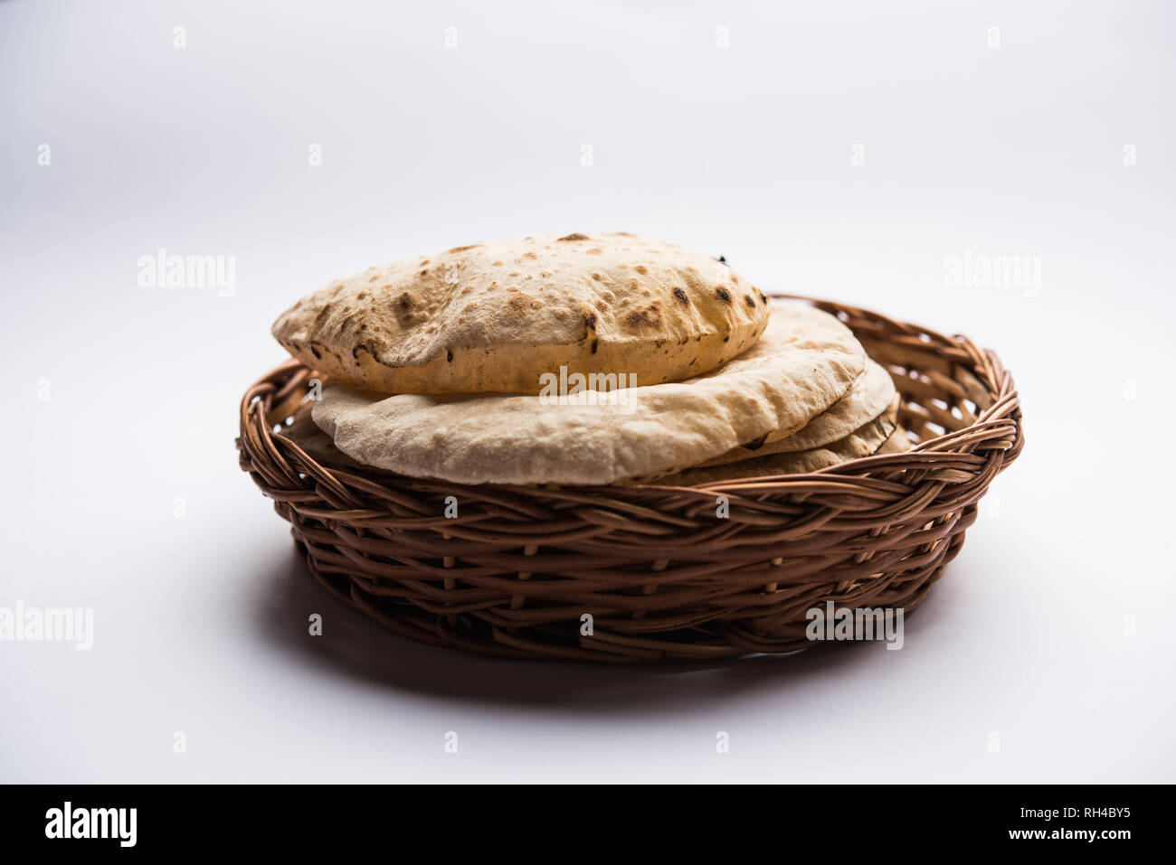 Chapati / Tava Roti also known as Indian bread or Fulka/phulka. Main ...