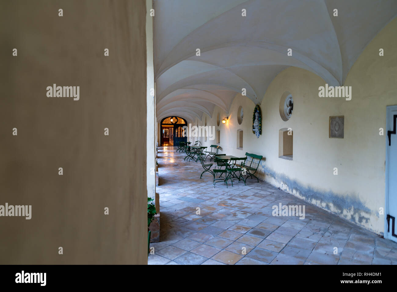 Medieval nunnery hi-res stock photography and images - Alamy