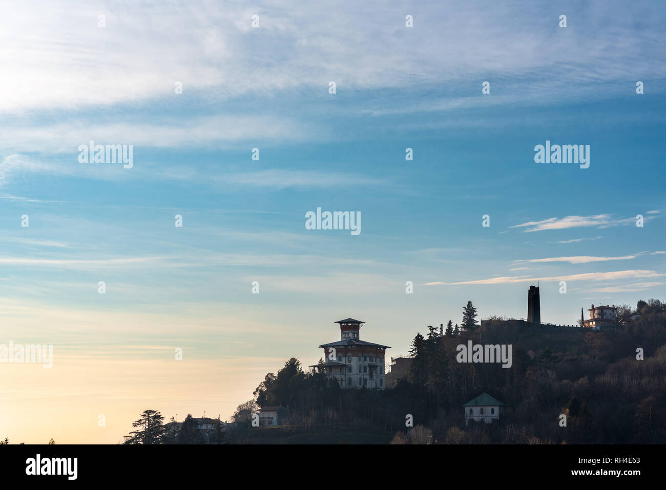 Tarcento hi-res stock photography and images - Alamy