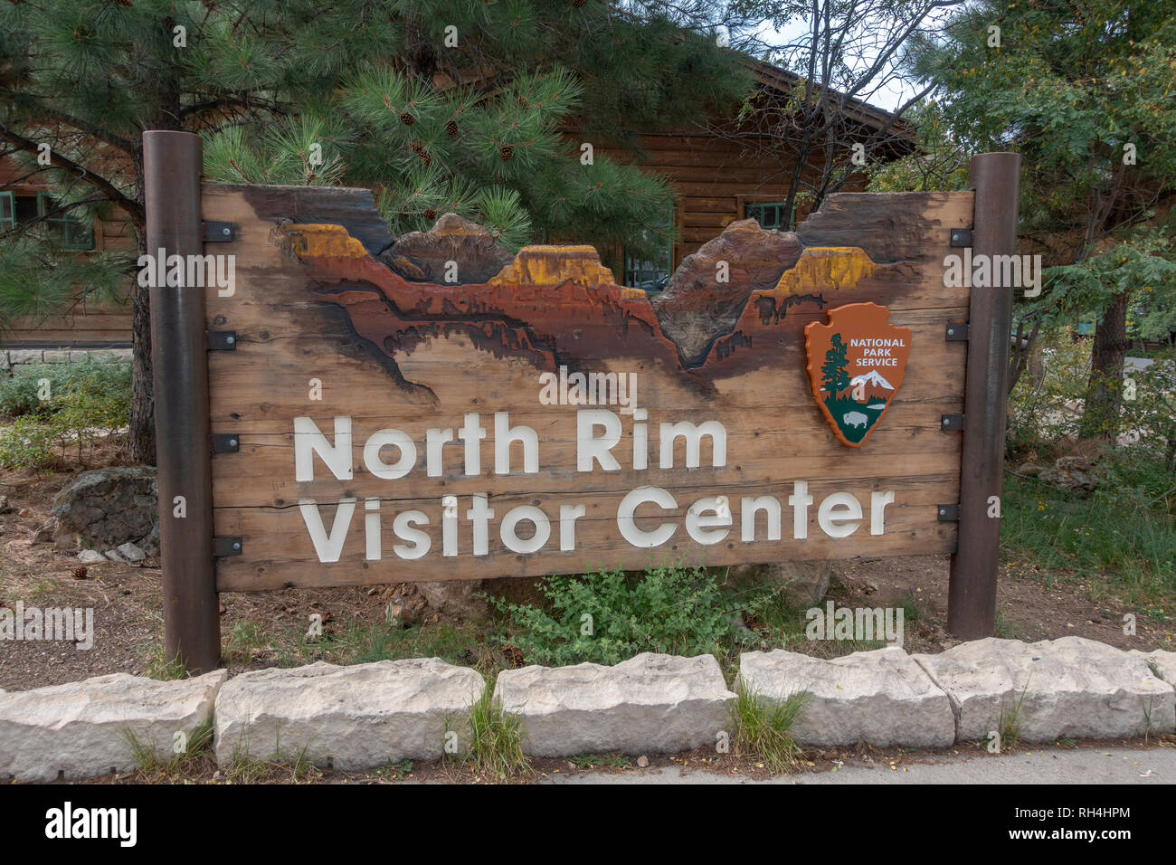 North rim visitor center sign hi-res stock photography and images - Alamy