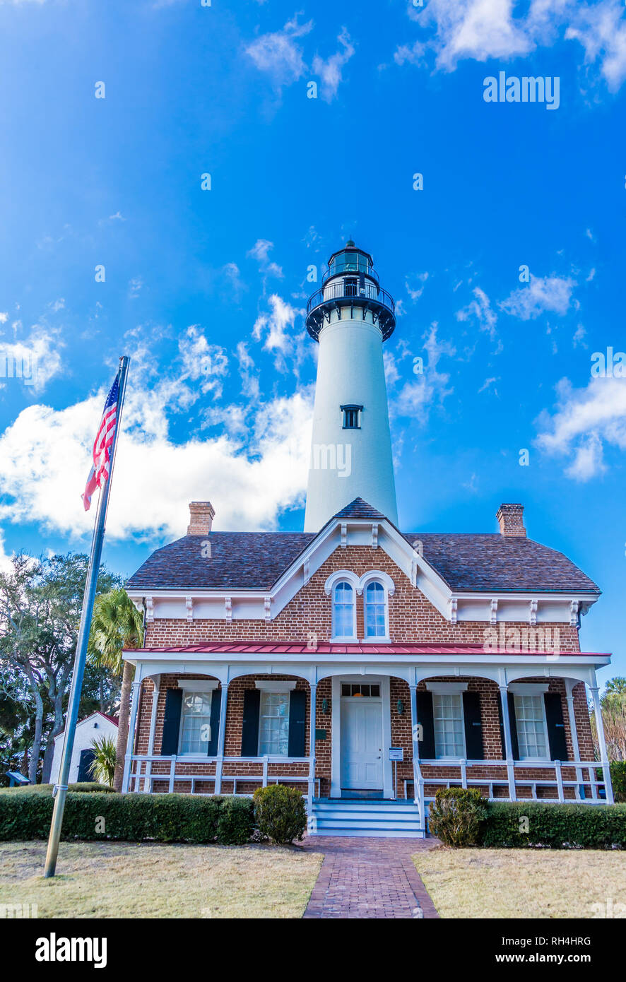 A view of the old white brick lighthouse on St Simons Island, Georgia ...
