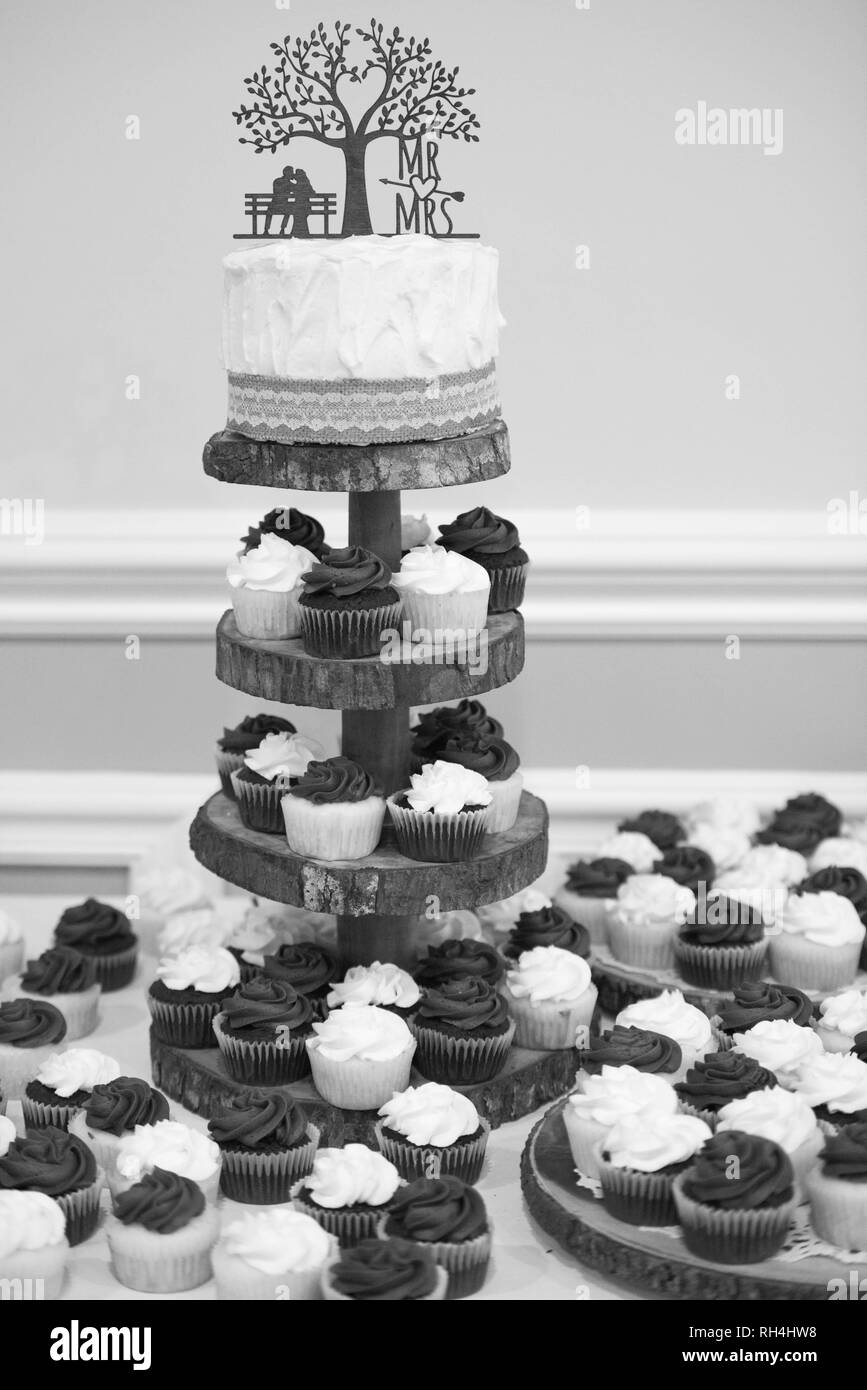 Black And White Wedding Cake Toppers