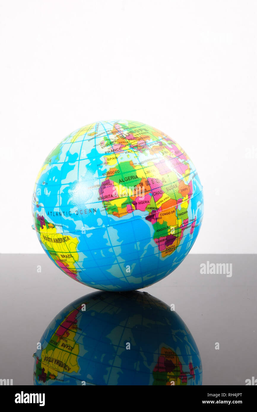 World globe with reflection. Globalization Concept Stock Photo - Alamy