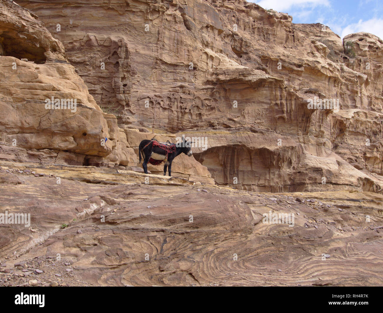 Edge patterns hi-res stock photography and images - Alamy