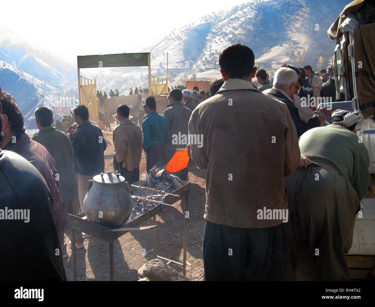 Border kurdistan hi-res stock photography and images - Alamy