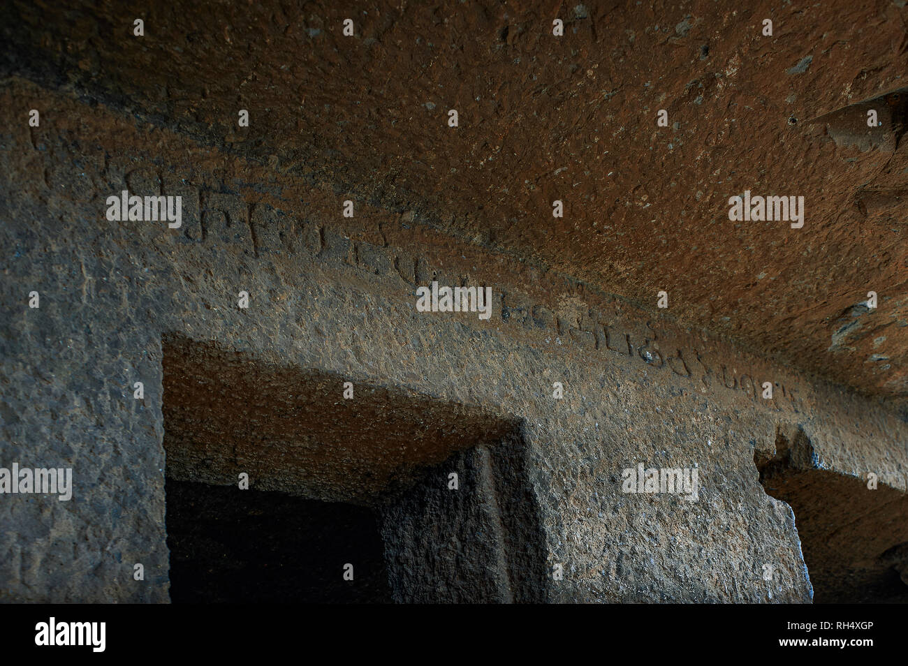 Junnar caves maharashtra india hi-res stock photography and images - Alamy