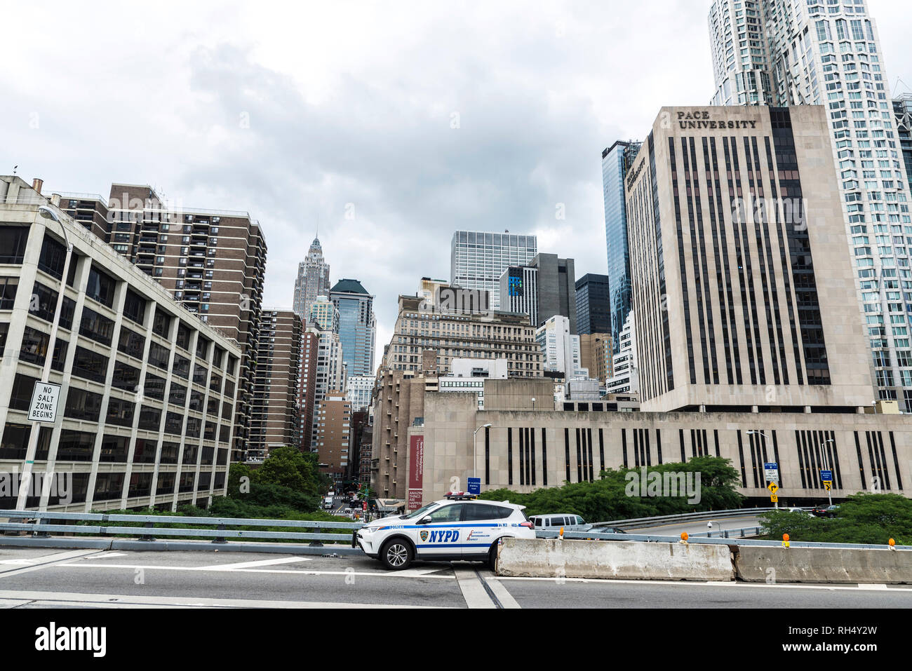 Nypd highway patrol hi-res stock photography and images - Alamy