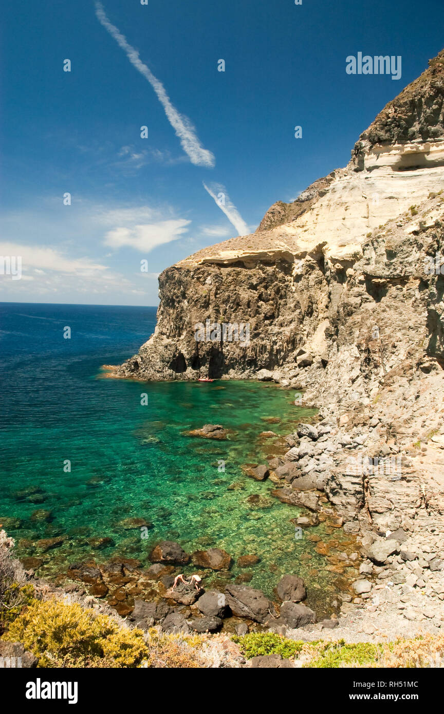 Crystal clear and turquoise sea water at Balata dei Turchi, Pantelleria ...