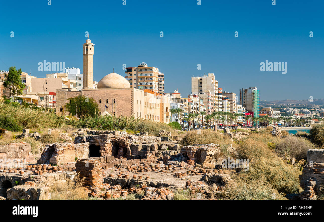 Islamic University of Lebanon and ancient ruins in Tyre Stock Photo - Alamy
