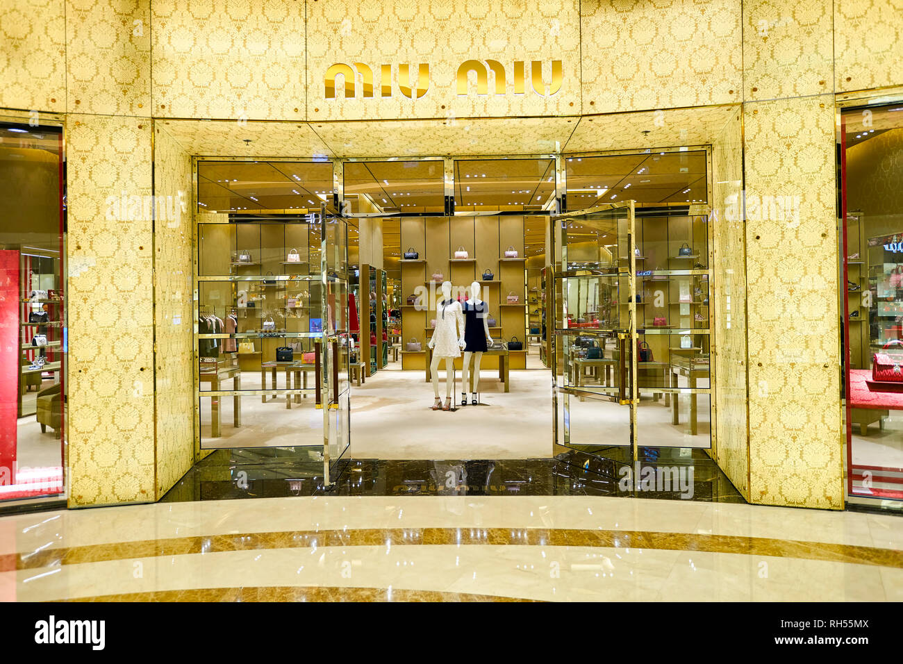 Miu miu fashion store hi-res stock photography and images - Alamy
