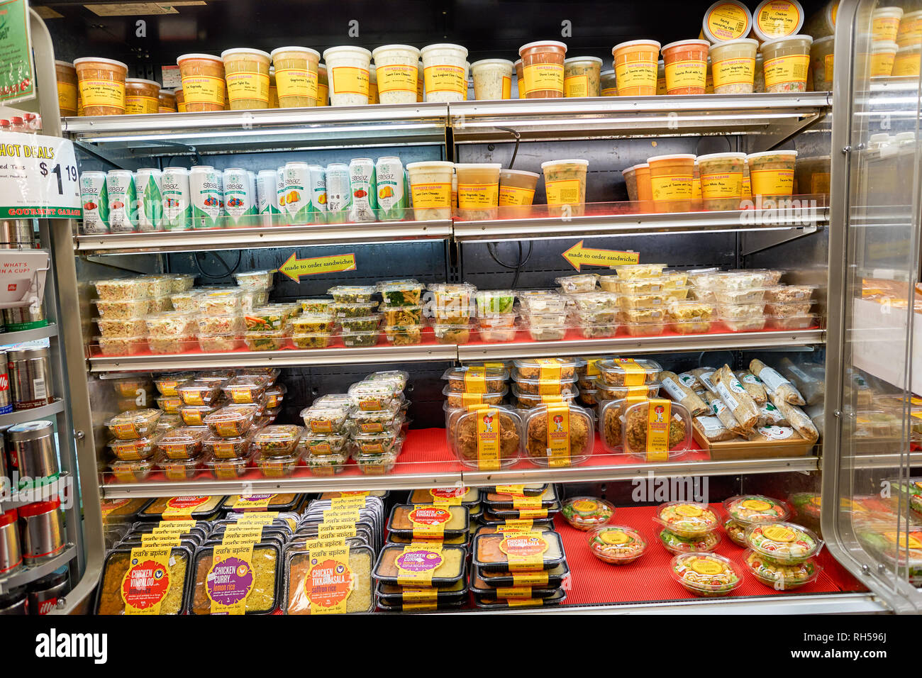 Mini supermarket inside hi-res stock photography and images - Alamy