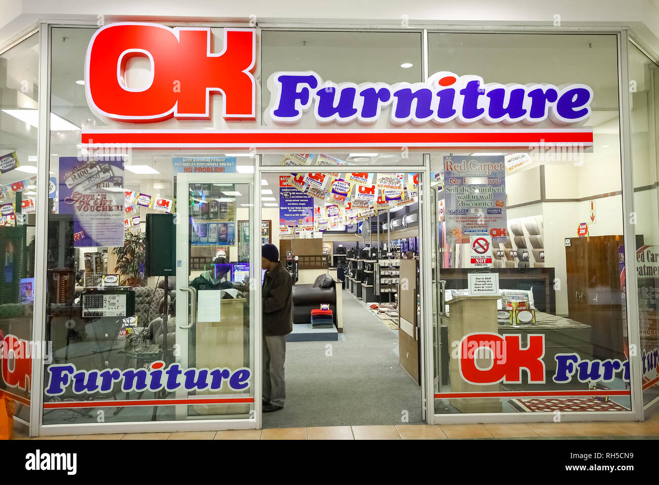 Inside furniture shop africa hi-res stock photography and images - Alamy
