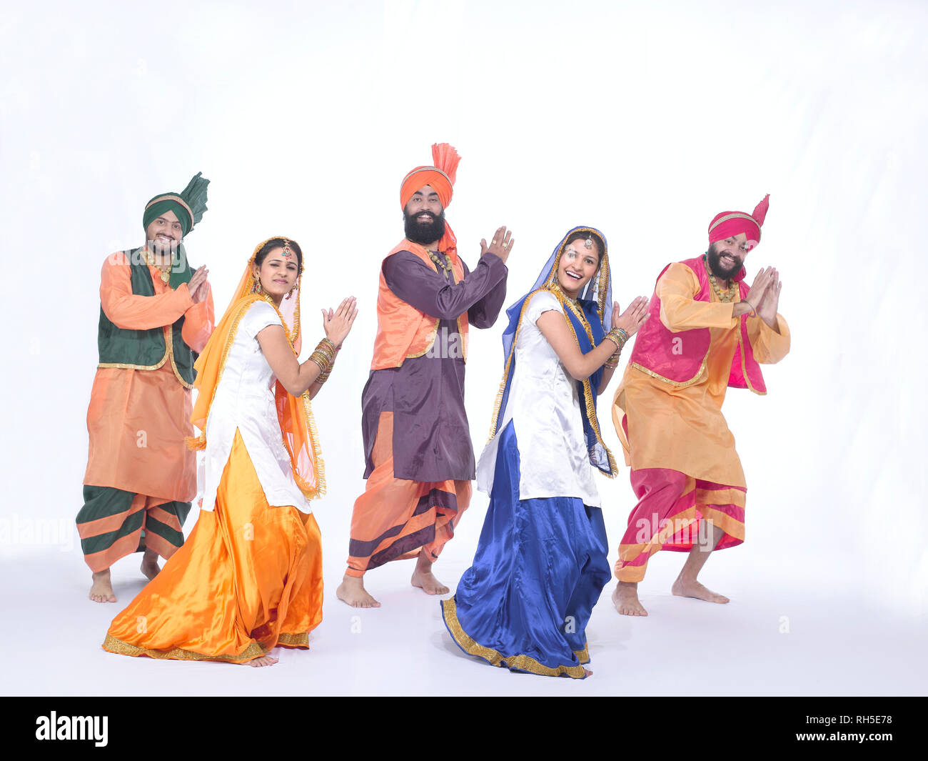 PORTRAIT OF A GROUP OF BHANGRA DANCERS Stock Photo - Alamy