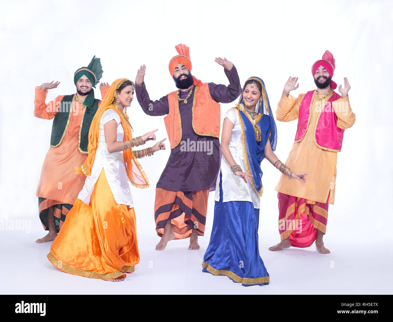 PORTRAIT OF A GROUP OF BHANGRA DANCERS Stock Photo - Alamy