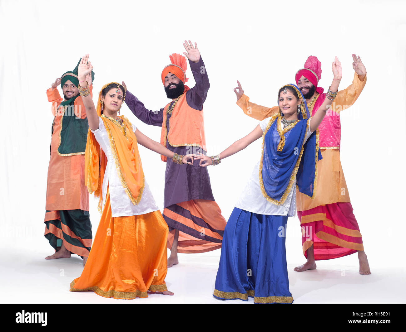 PORTRAIT OF A GROUP OF BHANGRA DANCERS Stock Photo - Alamy