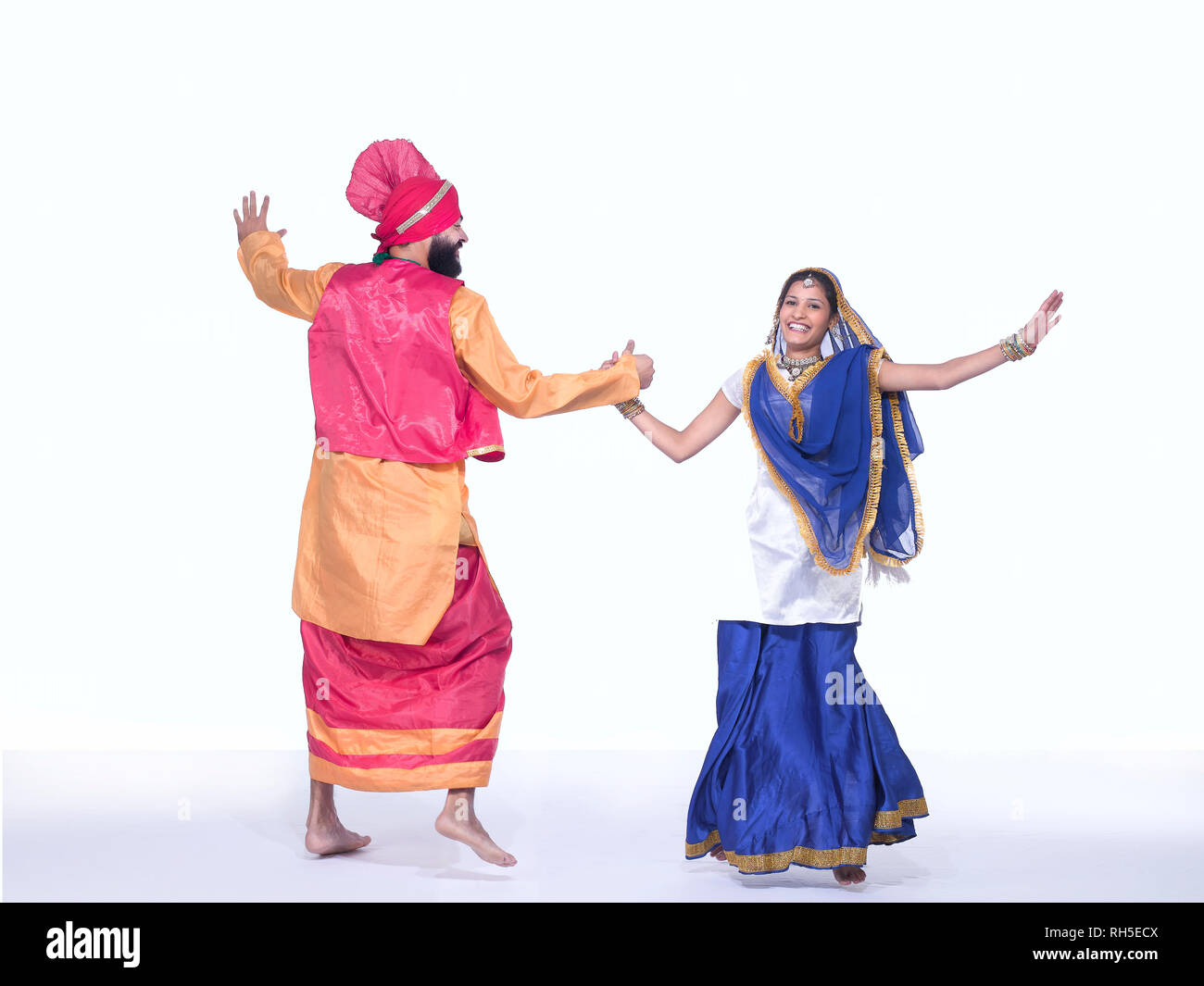 PORTRAIT OF A GROUP OF BHANGRA DANCERS Stock Photo - Alamy