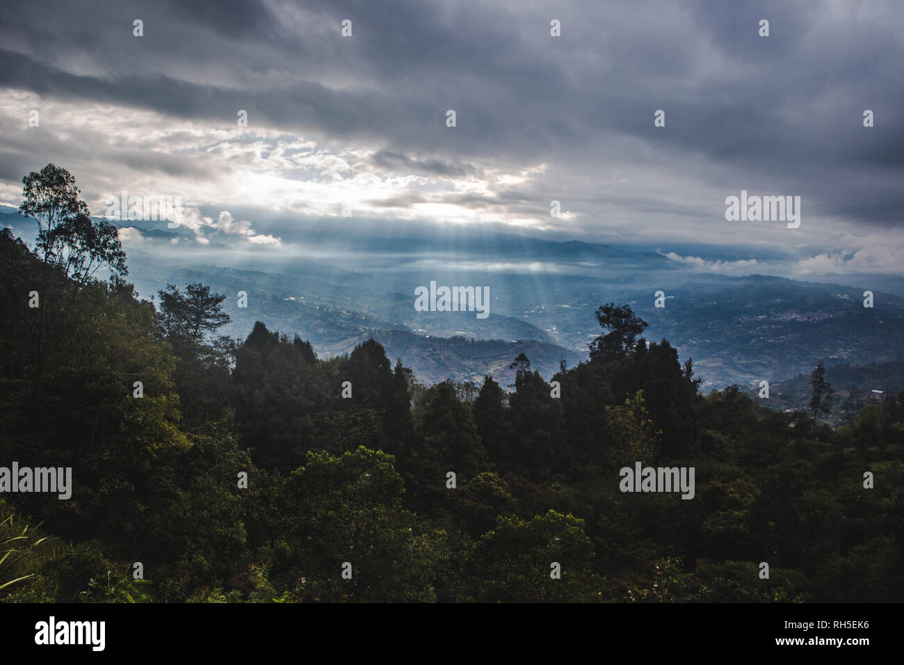 Sunrise fog bogota colombia hi-res stock photography and images - Alamy