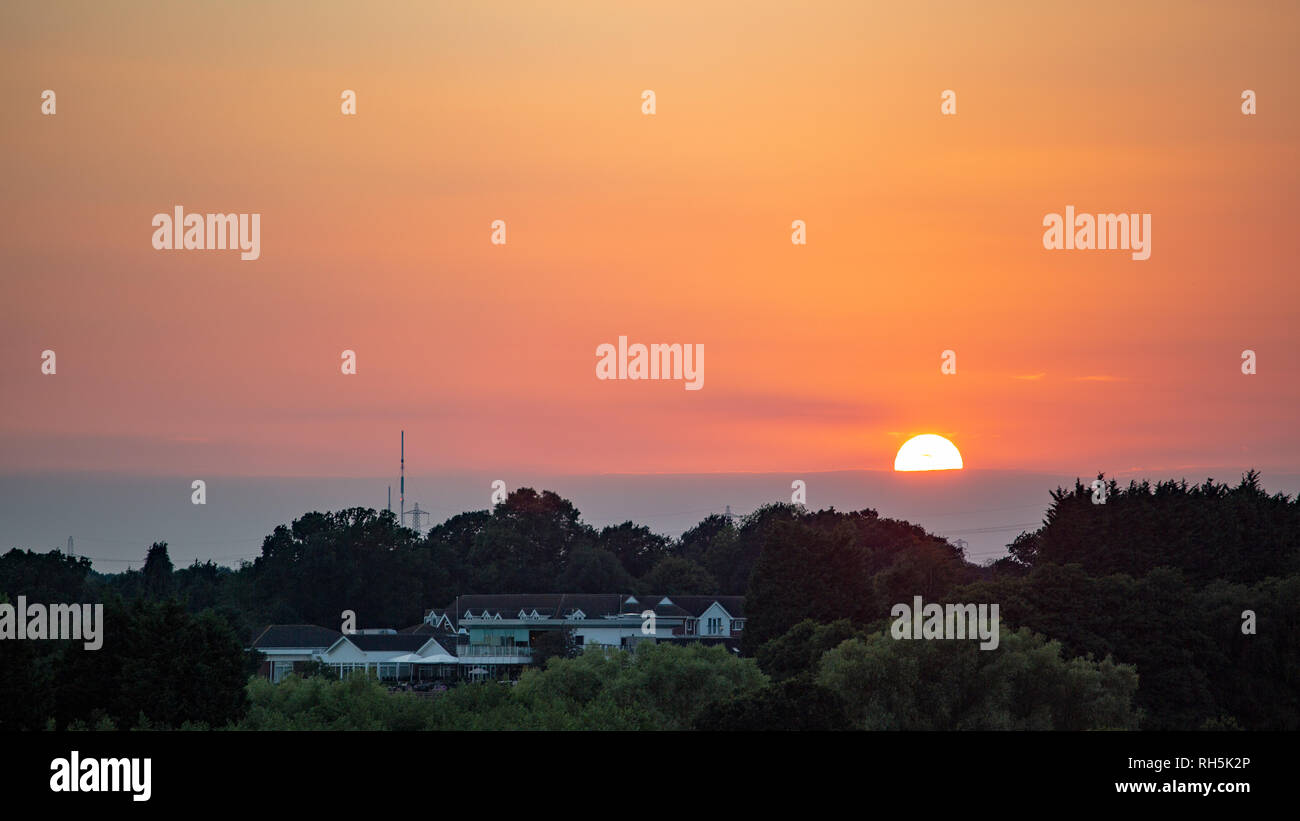 Beautiful sun set hi-res stock photography and images - Alamy