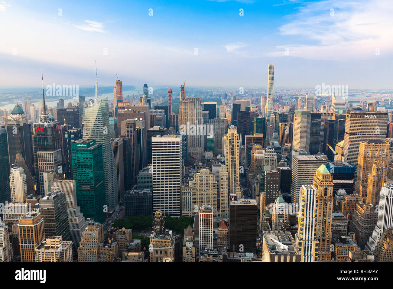 A view of Manhattan during the sunset - New York Stock Photo - Alamy