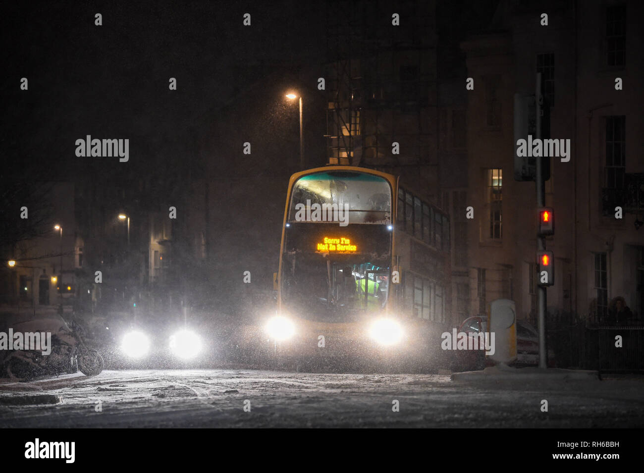 Bus in snow hi-res stock photography and images - Alamy