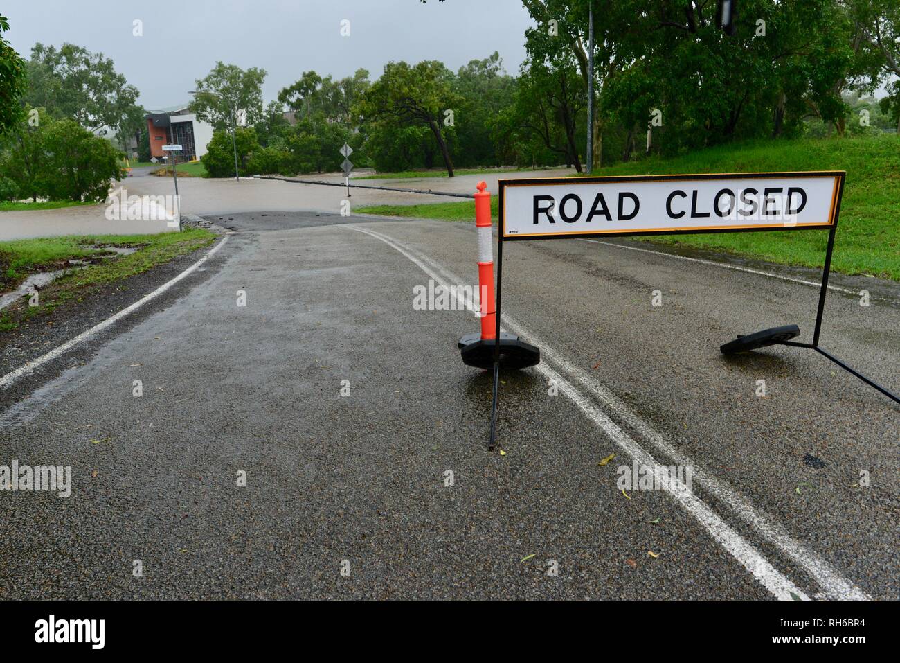 2019 1 in 100 year flood hi-res stock photography and images - Alamy