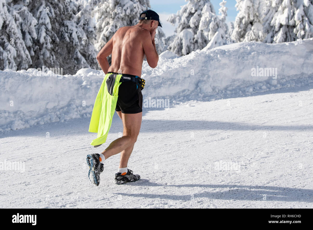 Body runs hi-res stock photography and images - Alamy