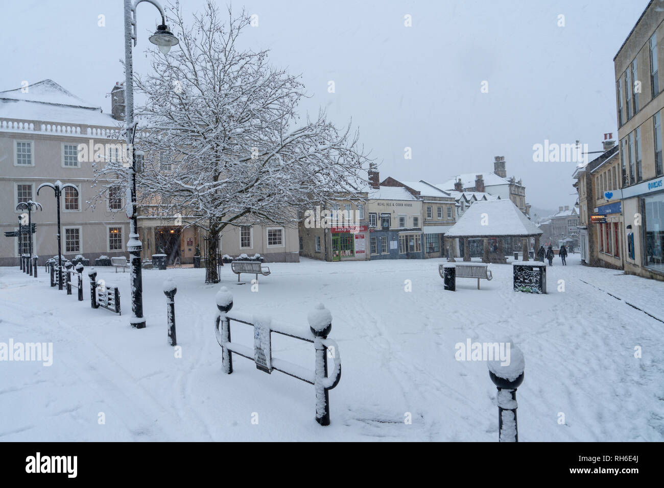 Chippenham wiltshire town hi-res stock photography and images - Alamy