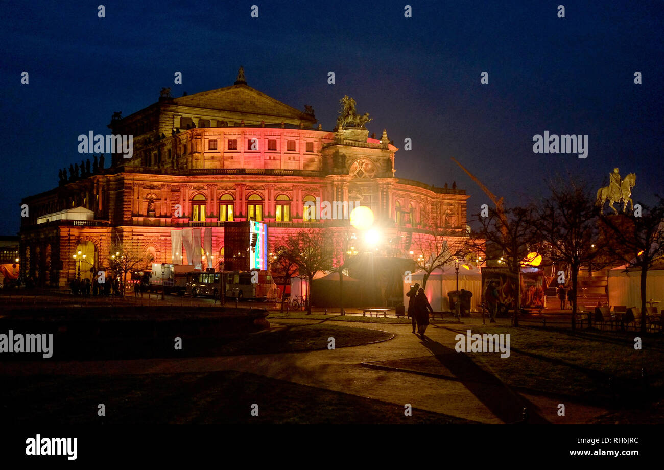 Dresden, Germany. 01st Feb, 2019. The Semper Opera on Theaterplatz ...