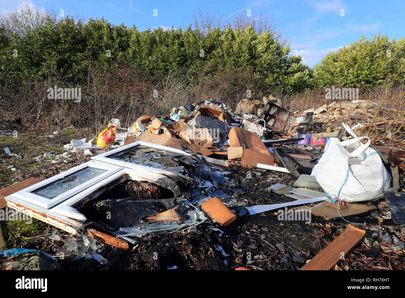 Bus tipping hi-res stock photography and images - Alamy