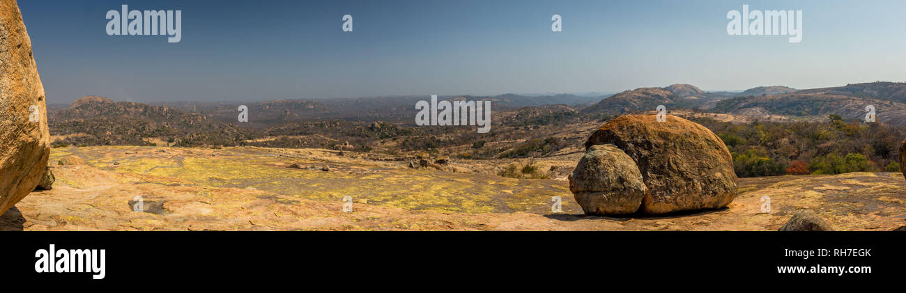 Balancing rocks zimbabwe hi-res stock photography and images - Alamy