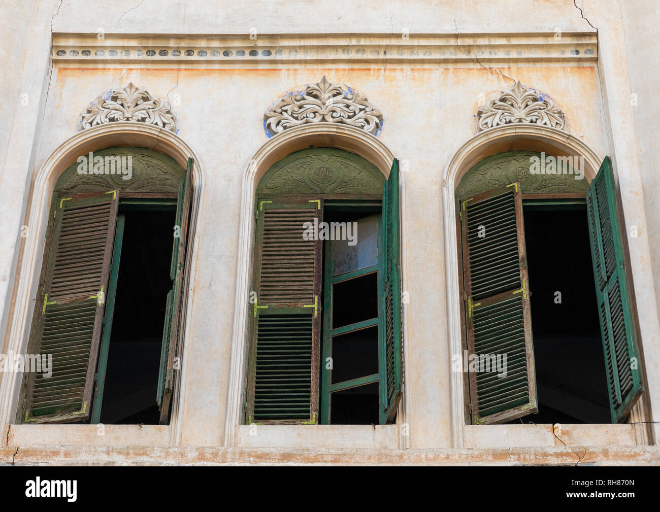 Kaki house windows, Mecca province, Taïf, Saudi Arabia Stock Photo - Alamy