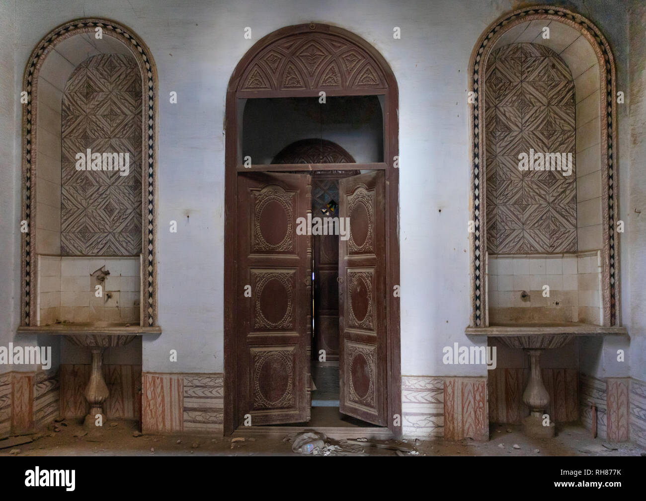 Al Kateb house inside decoration, Mecca province, Taïf, Saudi Arabia ...