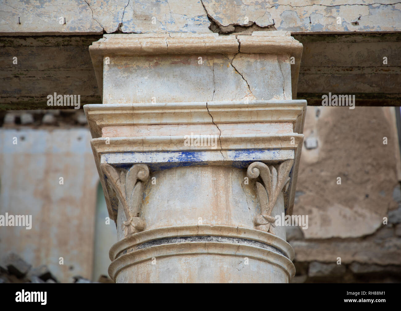 Abdullah al-Suleiman palace pillar, Mecca province, Taïf, Saudi Arabia ...