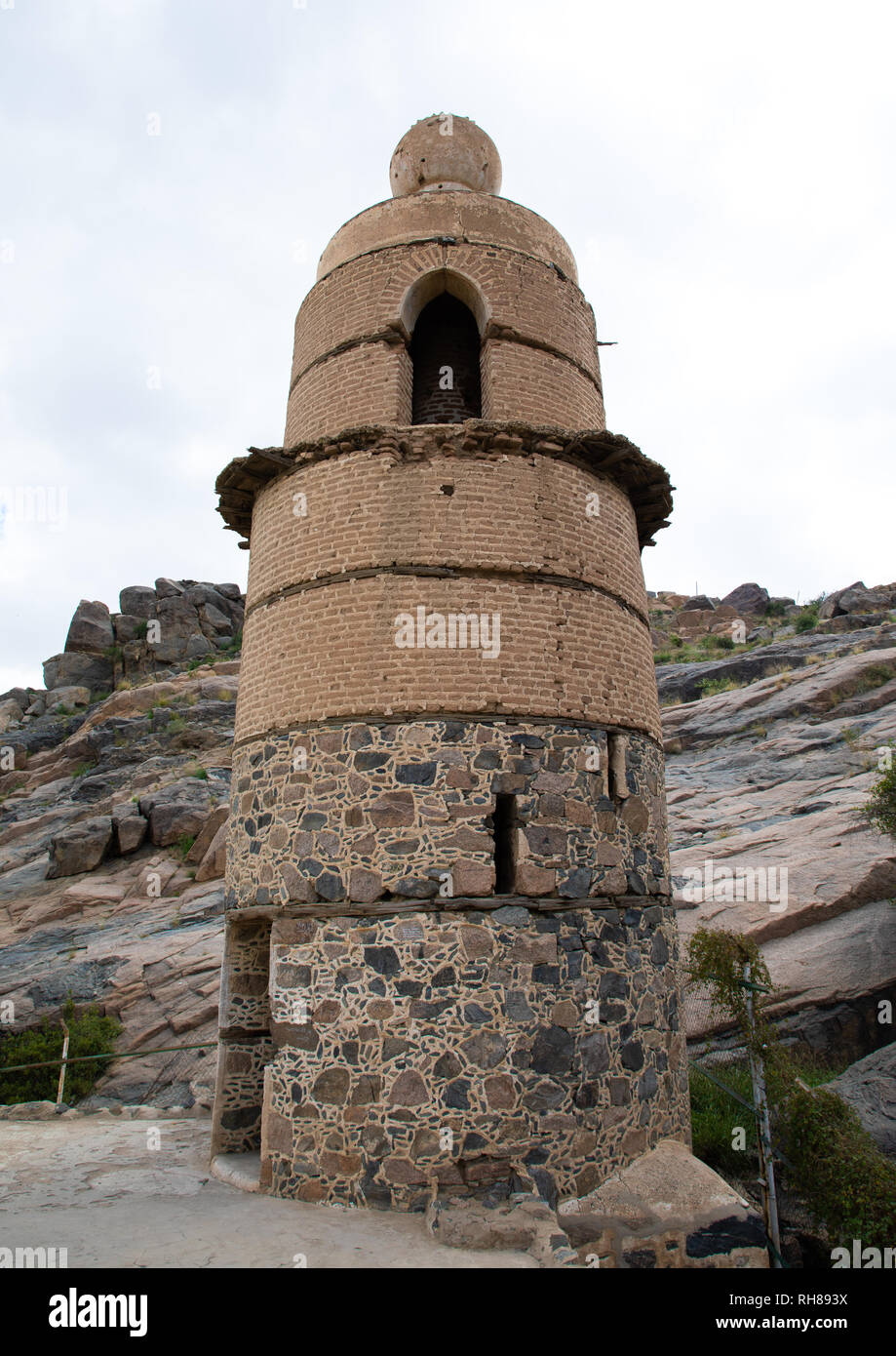 The ottoman Qantara mosque also known as al-Madhoun mosque, Mecca ...