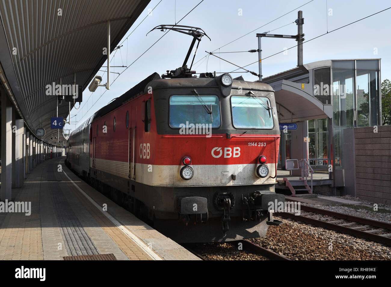 1144 253 hi-res stock photography and images - Alamy