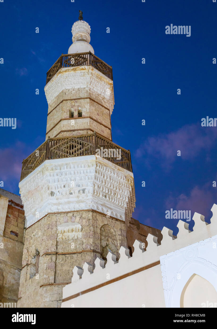 Al Shafi mosque minaret at dusk, Mecca province, Jeddah, Saudi Arabia ...