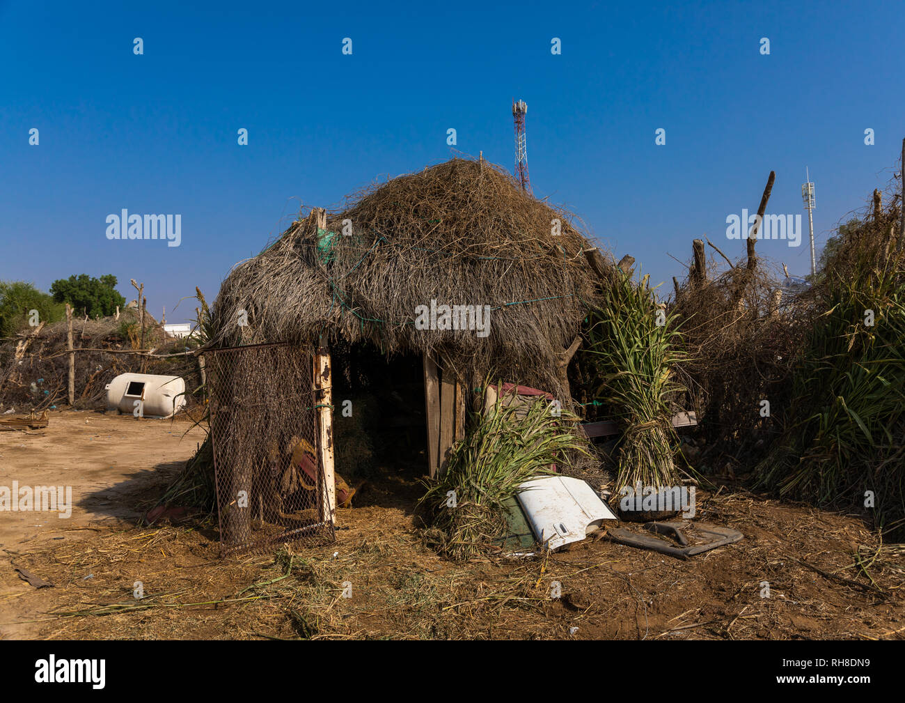Traditional hut on Tihama coast, Jizan Province, Abu Arish, Saudi ...