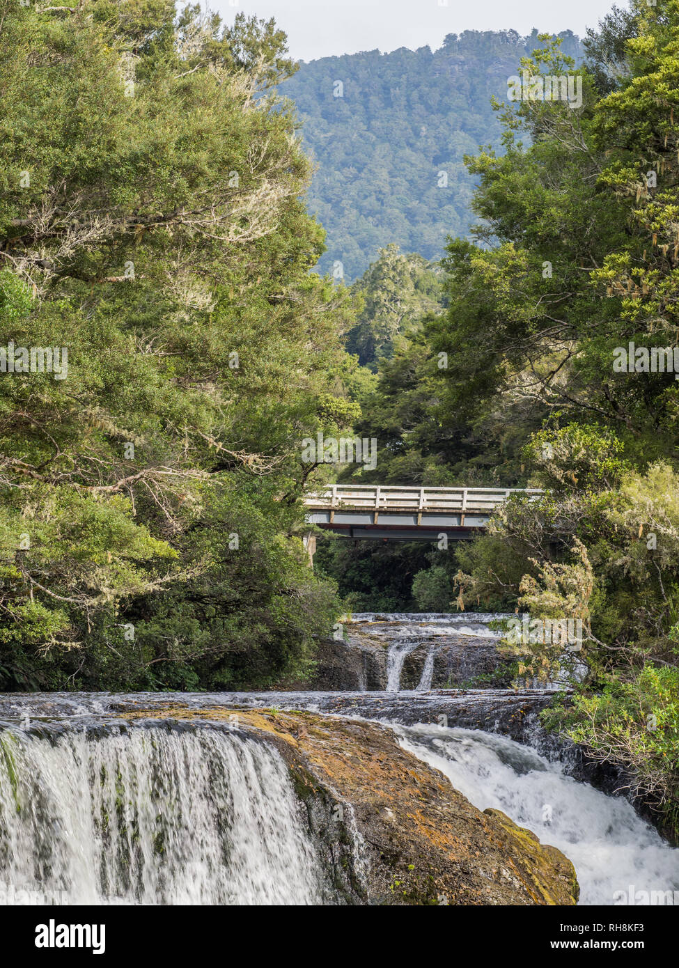Waterfalls waikaremoana hi-res stock photography and images - Alamy