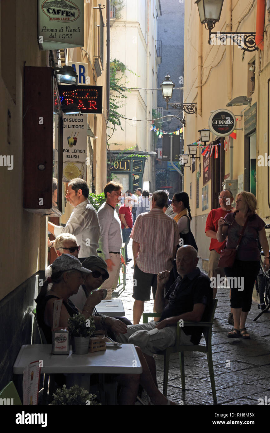 Narrow bar hi-res stock photography and images - Alamy