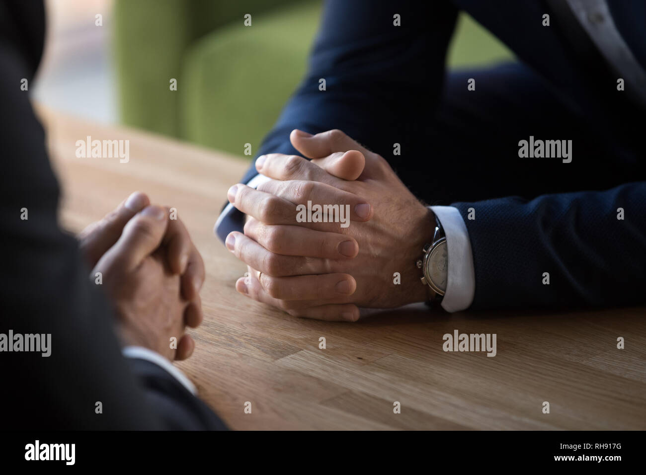 Clasp client hi-res stock photography and images - Alamy