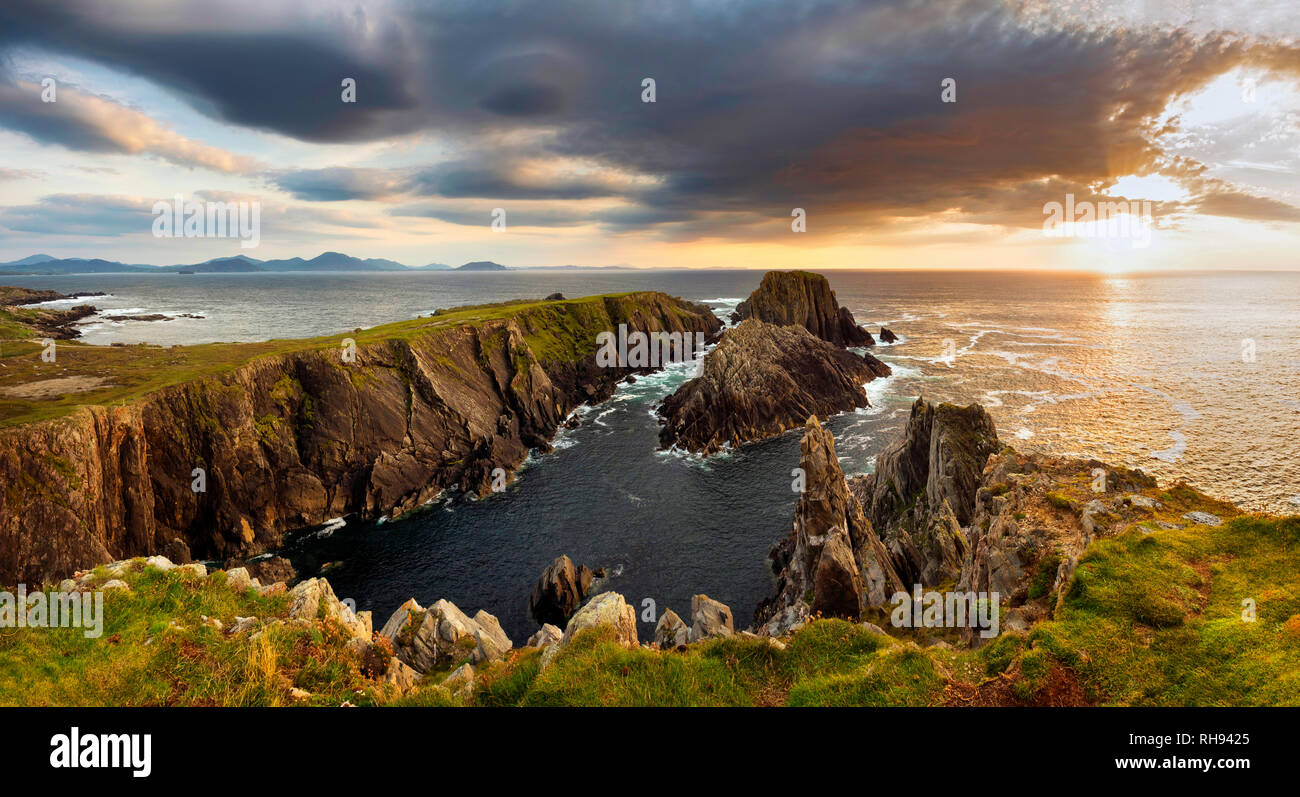 Malin Head High Resolution Stock Photography and Images - Alamy