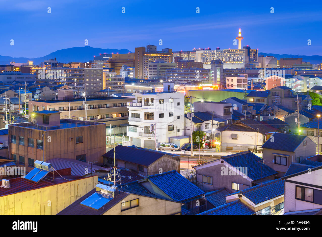 Downtown kyoto hi-res stock photography and images - Alamy